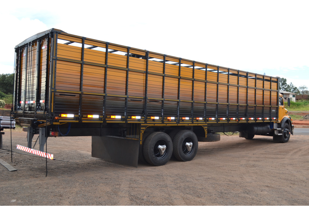 BOIADEIRA DE MADEIRA