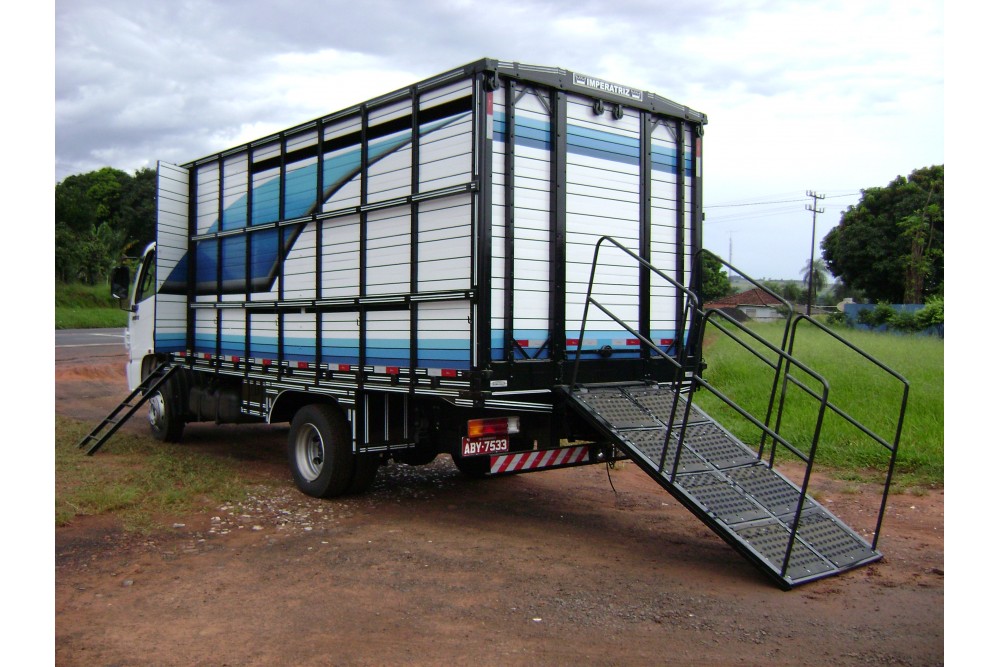 BOIADEIRA DE MADEIRA - BRANCA